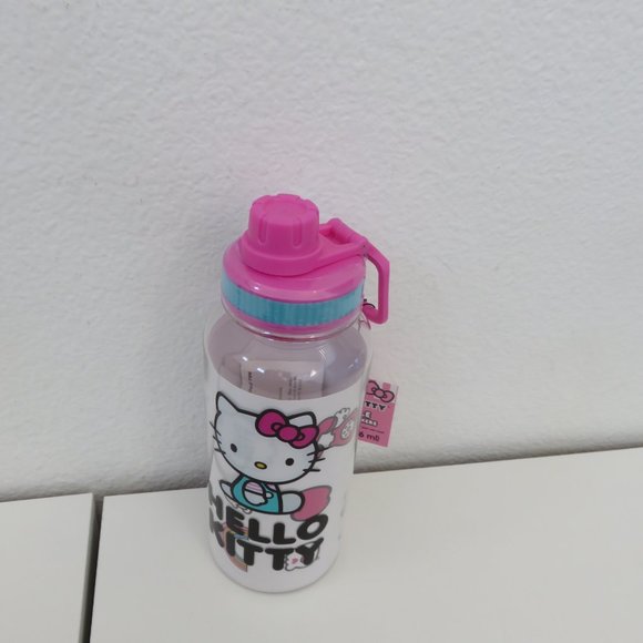 Hello Kitty | Dining | Hello Kitty 32oz Water Bottle | Poshmark